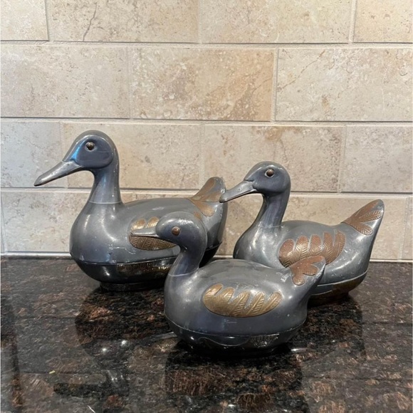 Accents | Vintage Pewter Brass Family Of Ducks Trinket Boxes Set Of 3 ...
